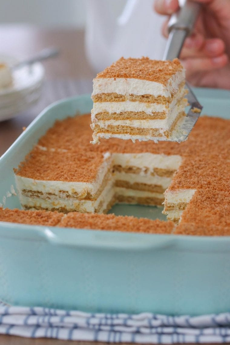 Graham Cracker Cake (No-Bake, 5 Ingredients) - Olga's Flavor Factory